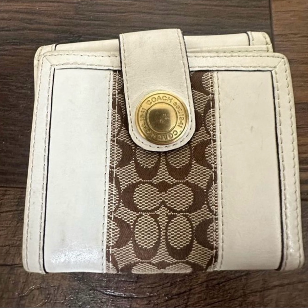 Bifold Vintage Coach Wallet - Gem